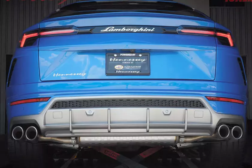 Hennessey's Lamborghini Urus juputara na ihe ịtụnanya dị jụụ 36127_6