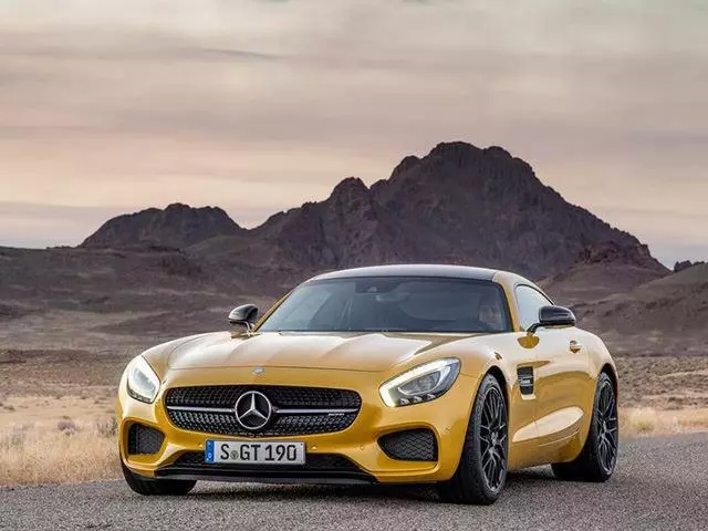 Χάνει η Mercedes-AMG τον χρόνο της με ένα σκληροπυρηνικό GT; 36486_1