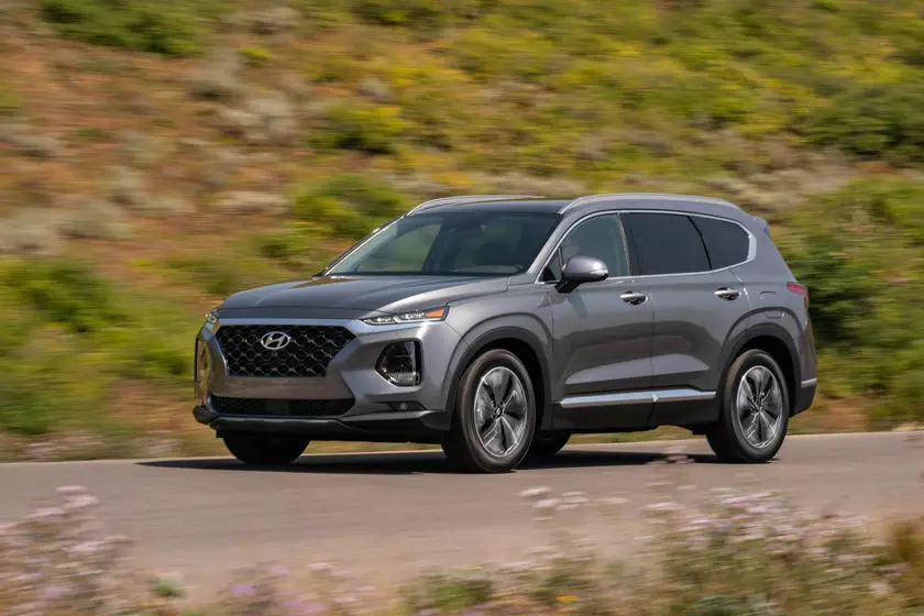 2019-2020 Hyundai Santa Fe रियर व्ह्यू