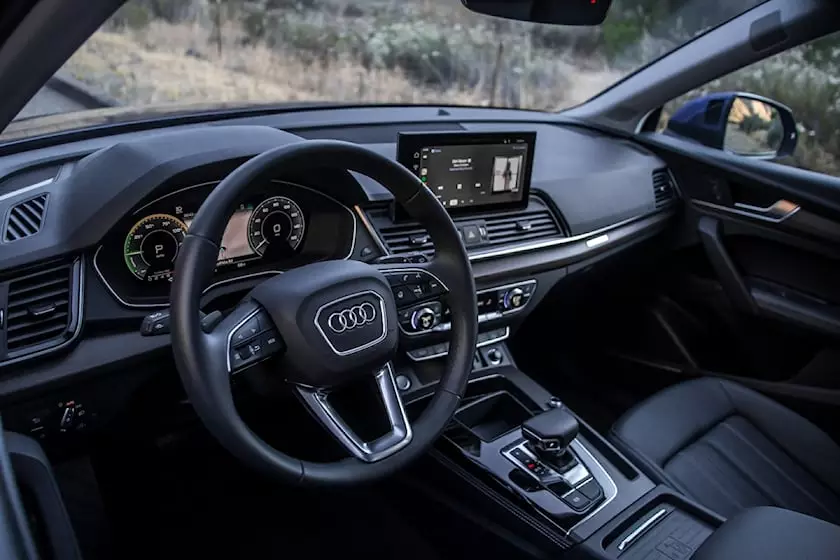 2021-2022 Audi Q5 Dashboard