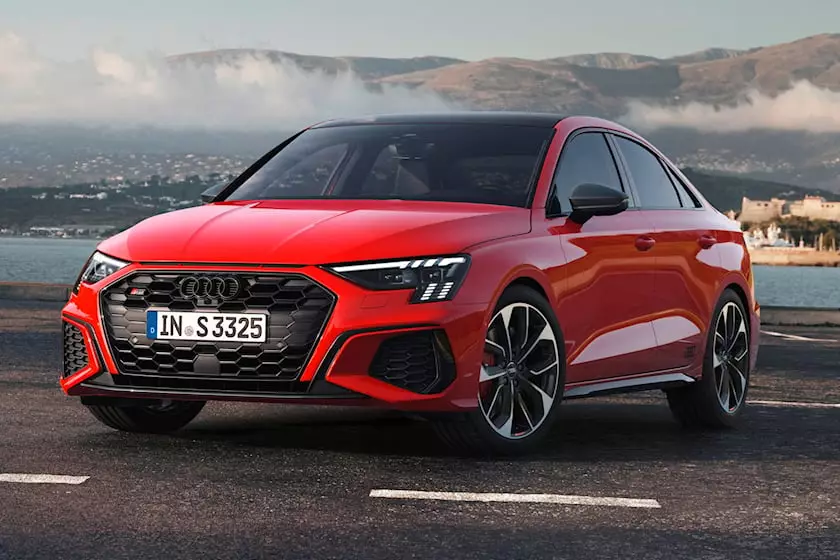 2022 Audi S3 Sedan Nhìn từ góc trước