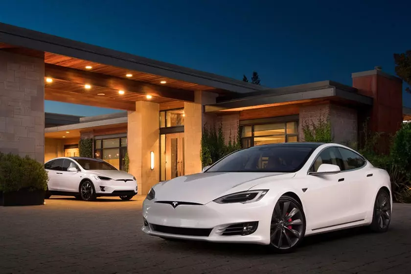 2017-2021 Tesla Model S P100D Vorderansicht