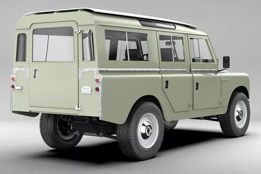 Dizze folslein elektryske Land Rover kostet in koele $ 185,000 36774_2