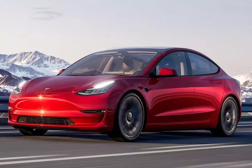 Ángulo frontal de condución Tesla Model 3 2017-2022