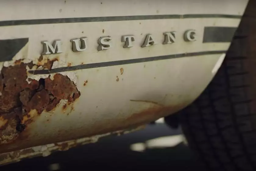 Jason Momoa devrait gagner un prix pour cette Mustang Restomod de 1965 37045_3