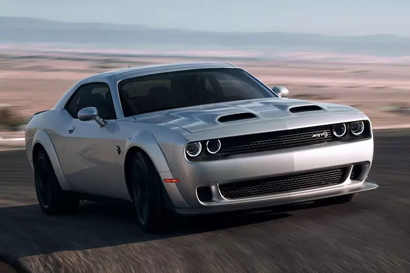 2019-2020 Dodge Challenger SRT Hellcat In Motion