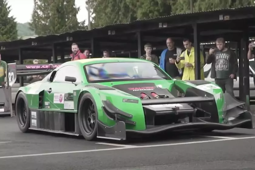 Wannan Monster 750-HP Audi R8 Yayi kama da Ragewa 37239_1