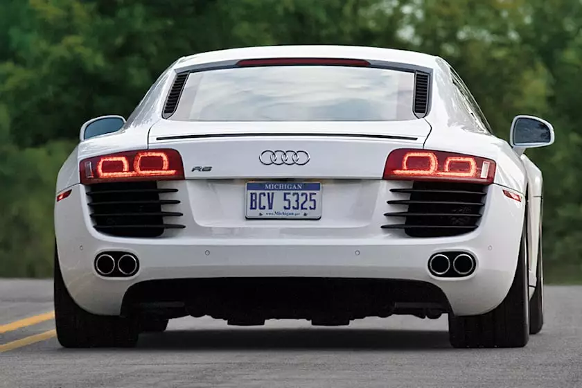 2008-2009 Audi R8 Coupe Rear View Driving