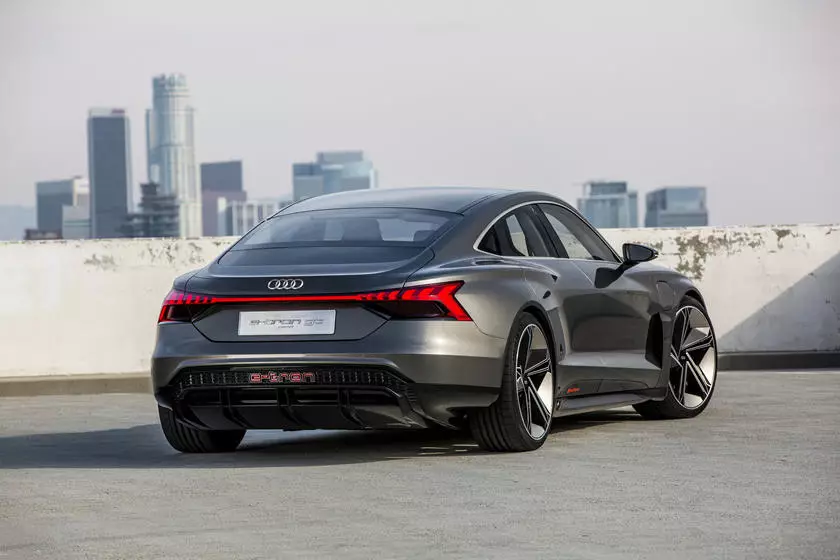 Audi e-tron GT өндірісі ертерек ағып кетеді 37287_9