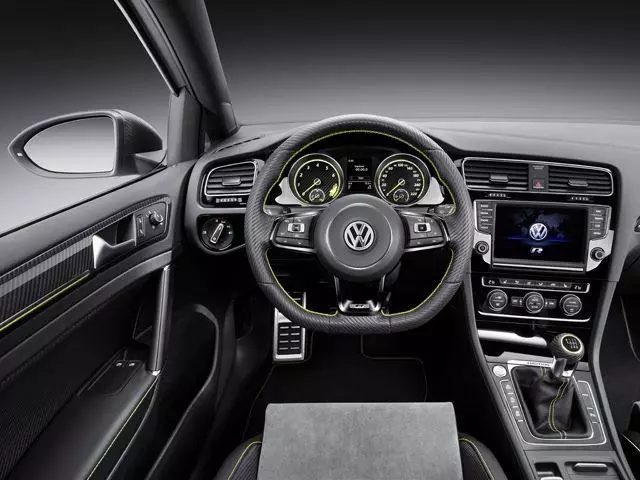 Volkswagen Golf R 400 Concept estas Unu Mega-Luko 37351_3