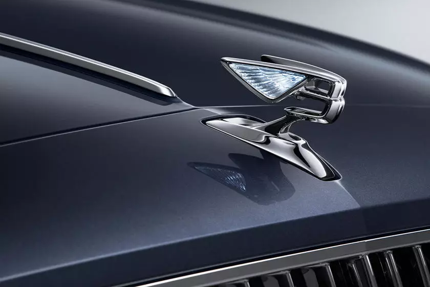 All-New Bentley Flying Spur පෙනුම තේජාන්විතයි 37462_5