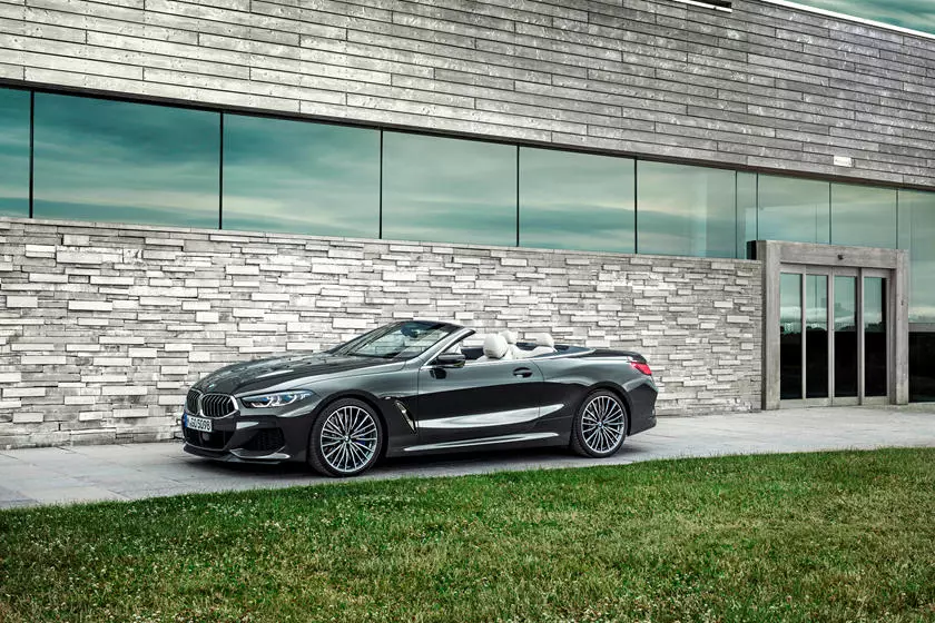 2019-2020 BMW 8 Series Convertible mui trần