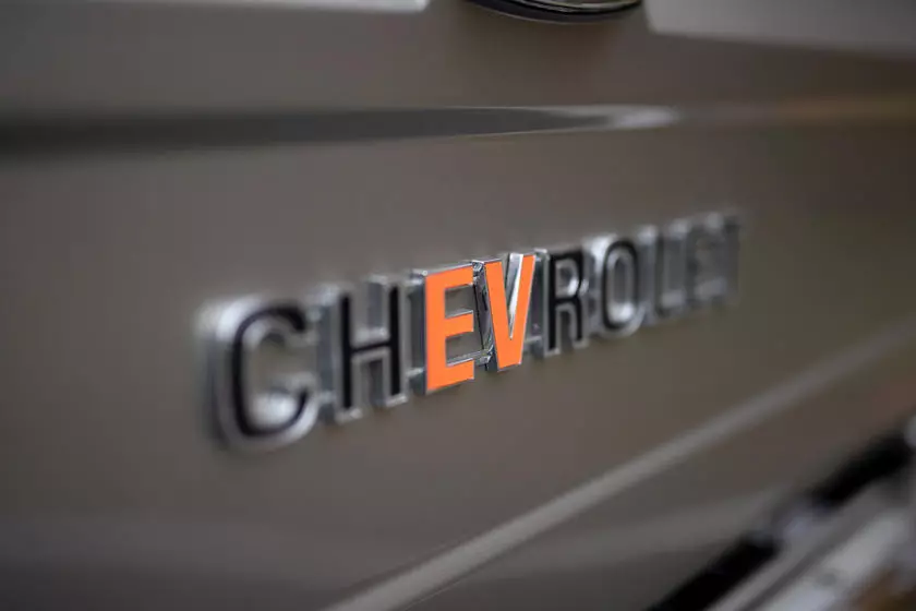 Chevrolet Performance dia manambara ny All-Electric K5 Blazer 37599_8