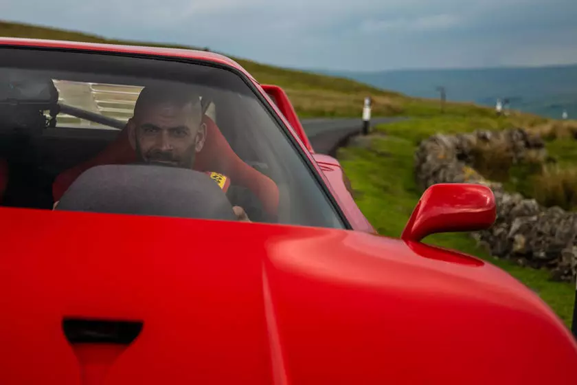 Kijk hoe Chris Harris een Ferrari SF90 schuift in nieuwe Top Gear-trailer 37609_6