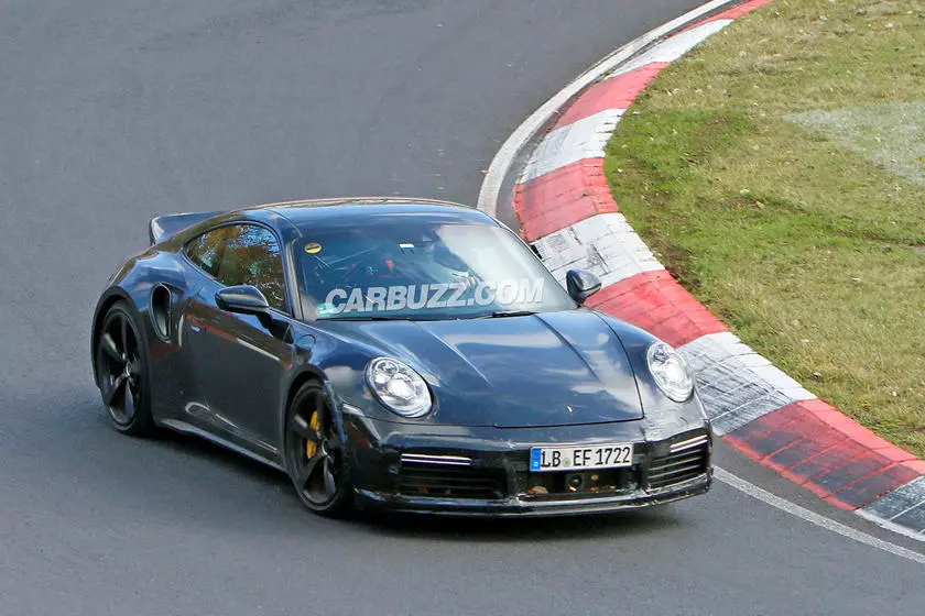 Porsche täze ýeňil 911 Turbo ýörite neşirini synagdan geçirýär 37721_2