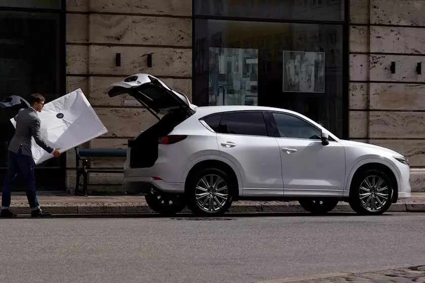 2022 Mazda CX-5 Trunk Space