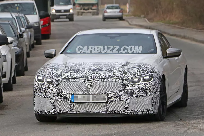 BMW 8 Series Coupe Facelift İlk Dəfə Casusluq 38288_3