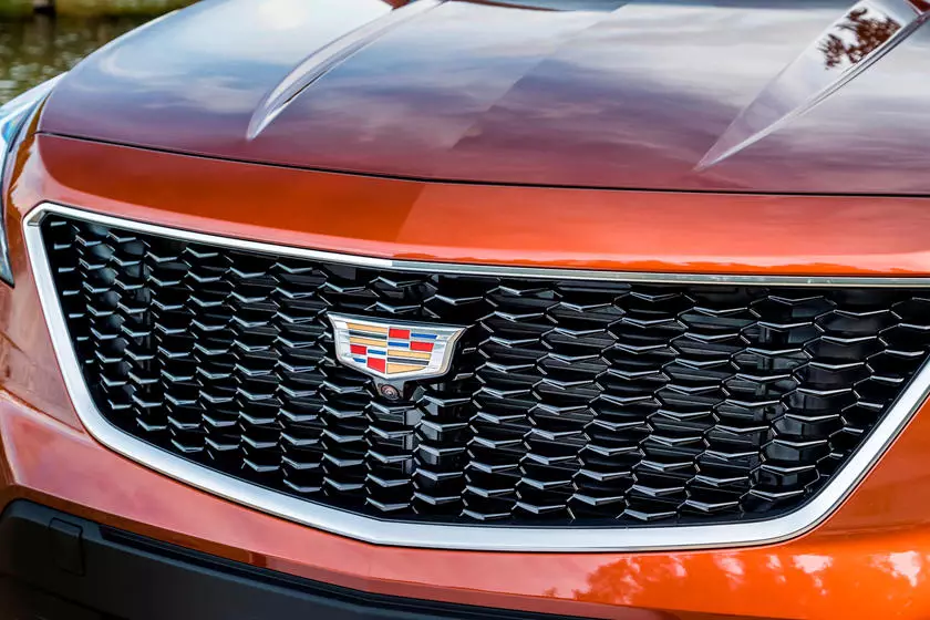 2019-2022 Cadillac XT4 အသားကင်