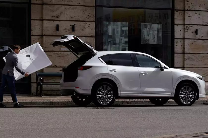 2022 Mazda CX-5 Trunk Space