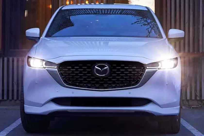 2022 مزدا CX-5 فرنٽ View