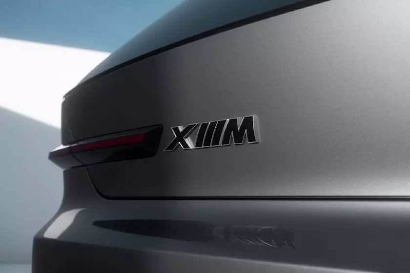 BMW beskôge mar ien motor foar Concept XM 38604_3
