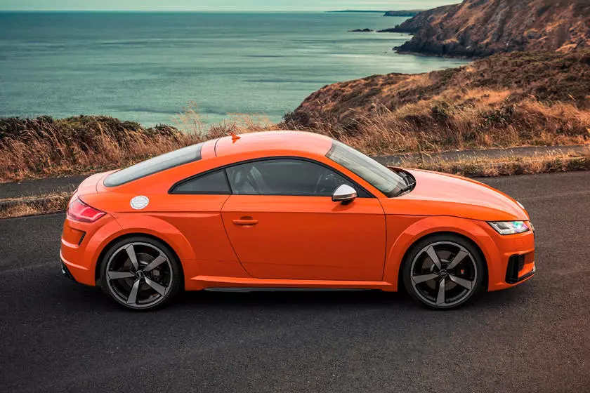 2019-2020 Audi TTS Coupe Side View