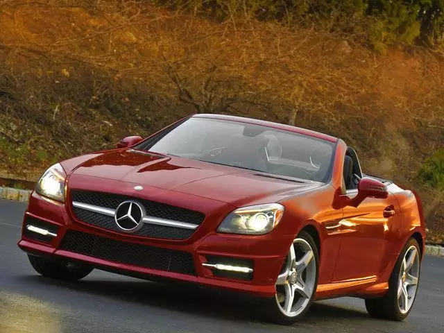 Mercedes SLK tjetër mund të bëhet hibrid 38759_1