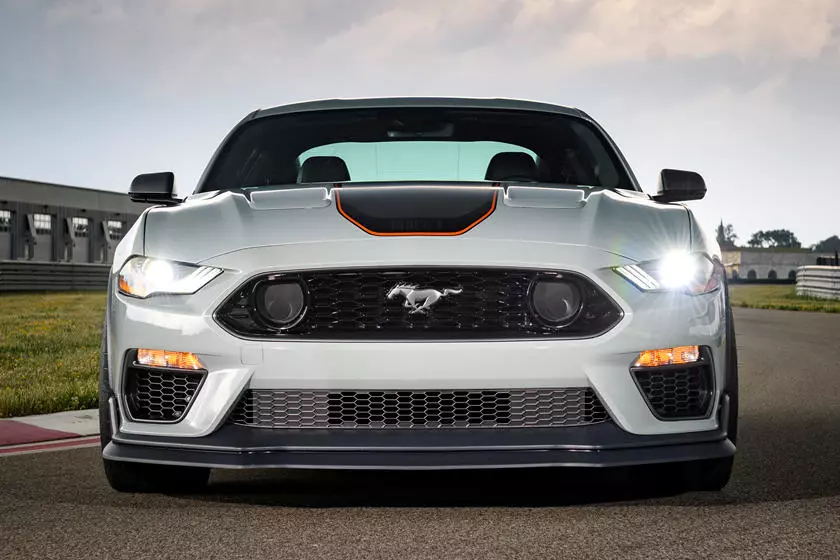 Ford có một bí mật Mustang Mach 1 khác 38760_6