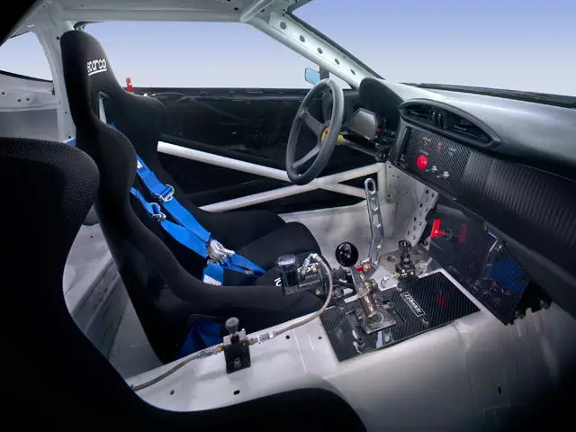 Scion Racing presenta un FR-S Drift Car de 600 hp en Detroit 38777_4