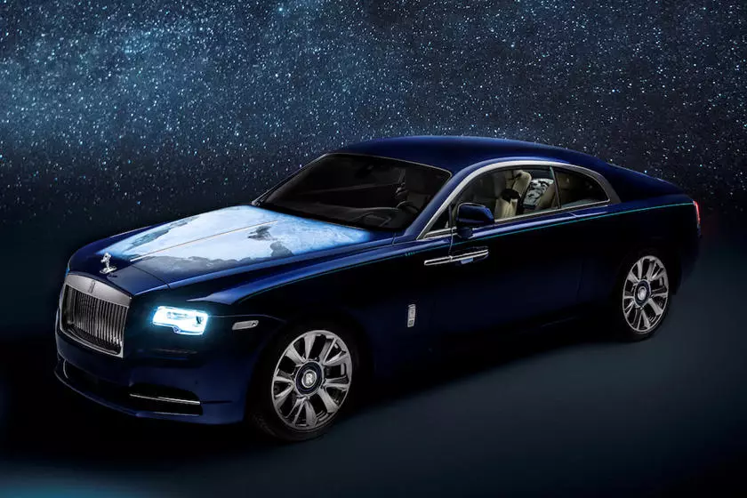 Бул атайын Rolls-Royce космостон Жакынкы Чыгышты көрсөтөт 38799_1