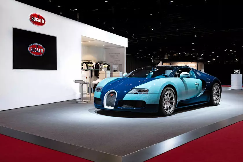 Bugatti өөрийн түүхэн супер машинуудаа амьд байлгахаар төлөвлөж байна 38929_4