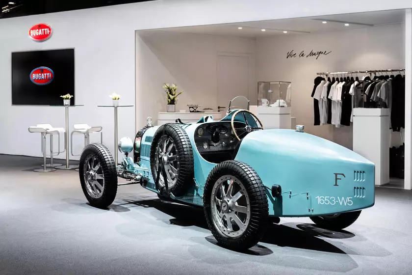 Bugatti planira održati svoje istorijske superautomobile na životu 38929_7