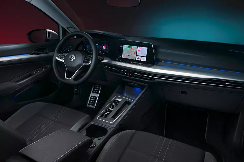 Volkswagen Golf Variant na Alltrack na-adị jụụ karịa Tiguan 38940_10