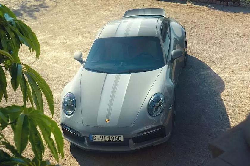 FILITA: Ĉi tio Estas La Porsche 911 Sporta Klasika Antaŭ ol Vi Devas Vidi Ĝin 389837_2