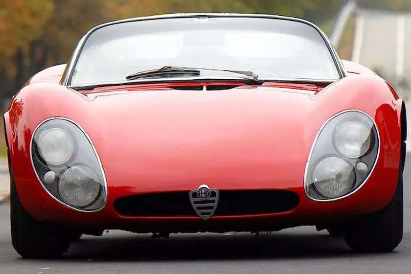 Alfa Romeo 33 Stradale-Inspired Sports Koloi e Tla Selemong se Tlang 38_9