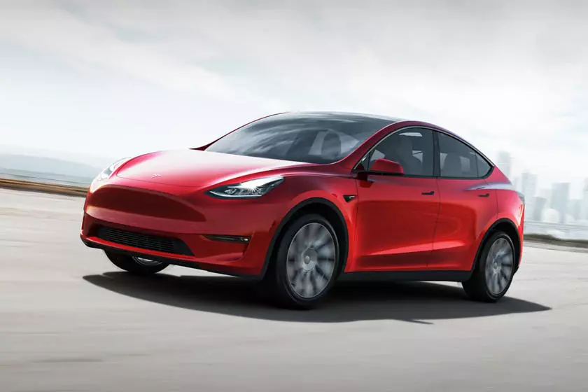 2020 Tesla 모델 Y 전면 보기