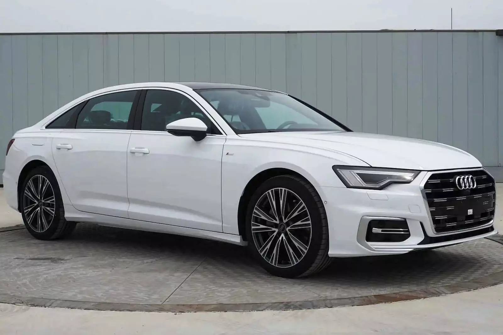 Aquest és el nou Audi A6 abans de veure'l