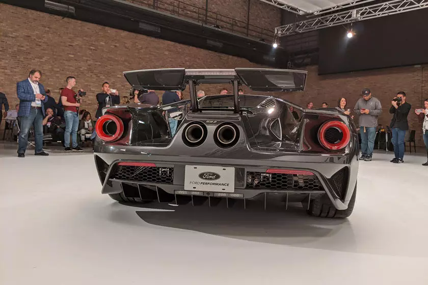 Il-Ford GT 2020 Ikseb Aktar Qawwa U Edizzjoni Speċjali tal-Karbonju Stordament 39235_3