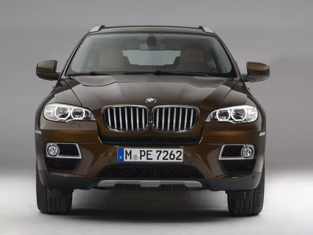 BMW புதுப்பிக்கப்பட்ட 2013 X6 ஐ வெளியிடுகிறது 39383_1