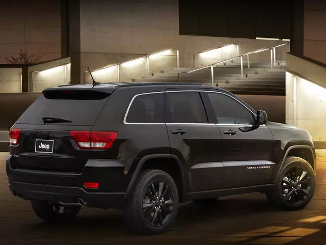 Minaca Ĵipo Grand Cherokee Concept por 