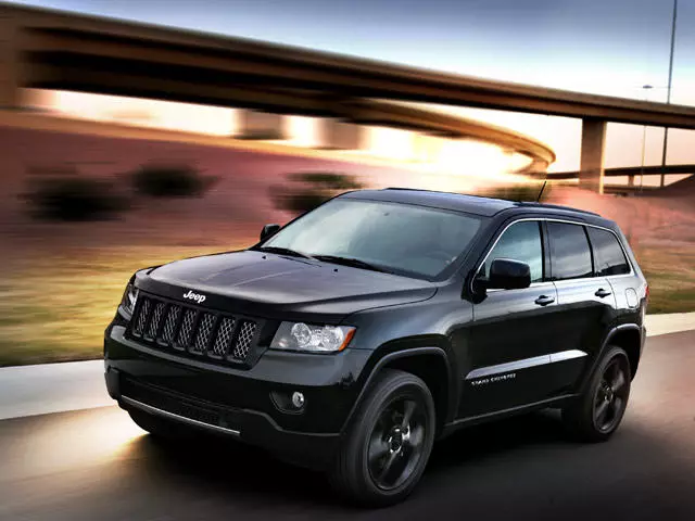 Minaca Ĵipo Grand Cherokee Concept por 