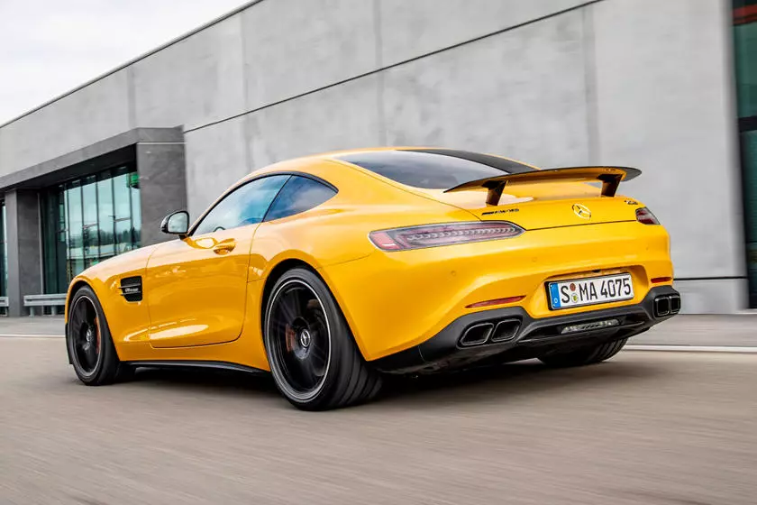 2020 መርሴዲስ ቤንዝ AMG GT የኋላ እይታ መንዳት