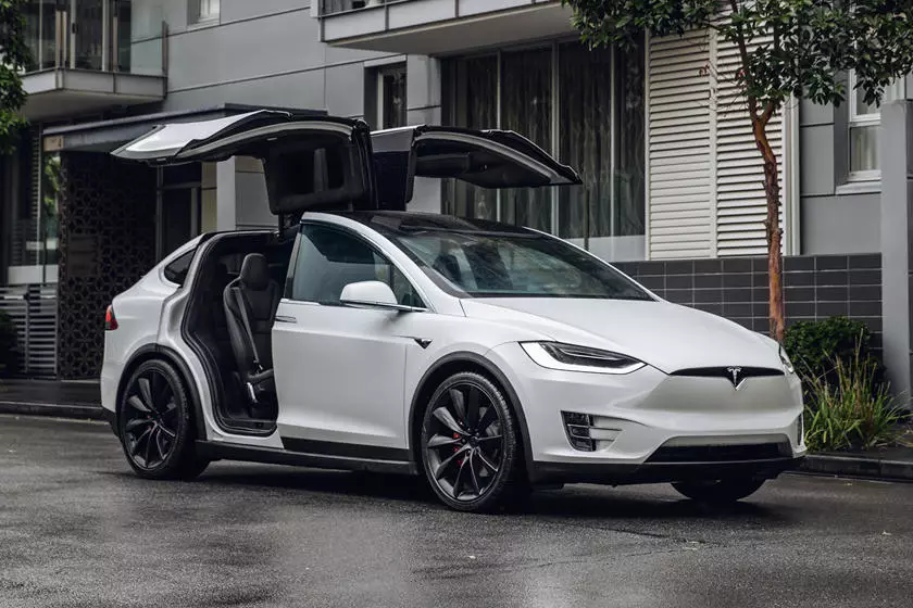 2016-2020 Tesla Model X Öň burç görnüşi