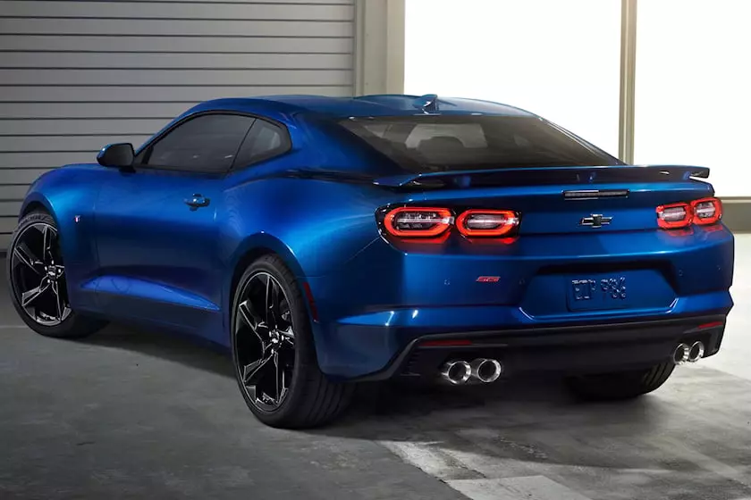 2019-2022 Chevrolet Camaro Coupe Rear Angle View