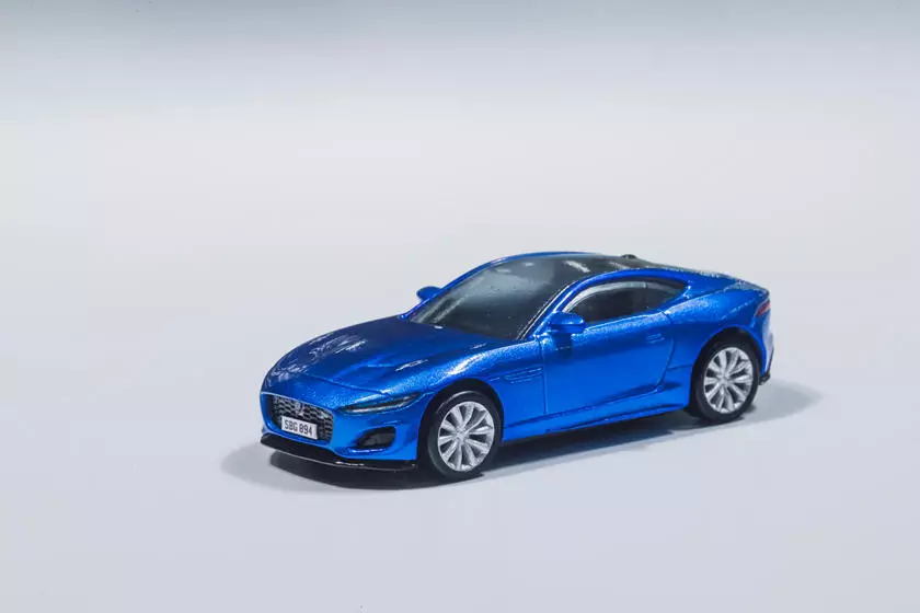 Дивіться, як Jaguar F-Type побив світовий рекорд 39892_6