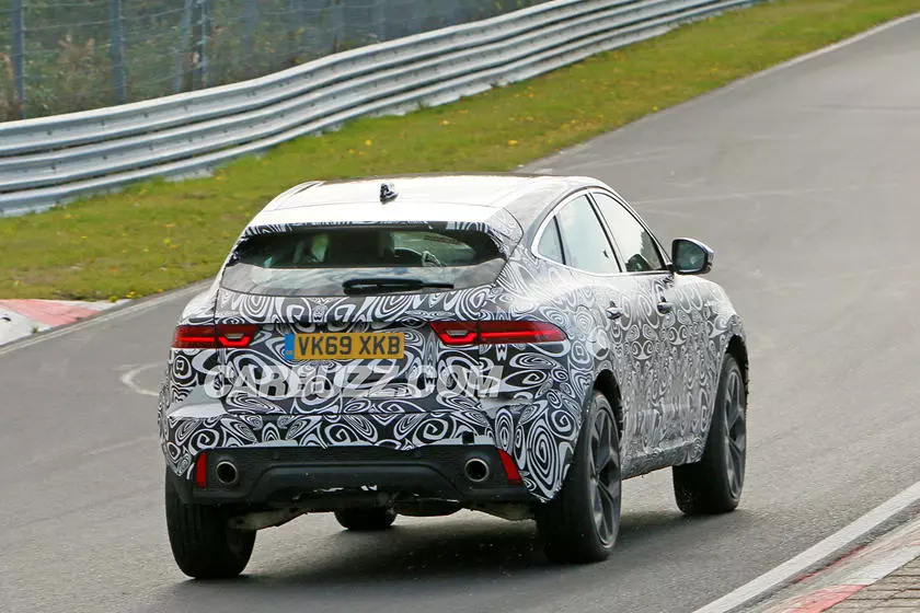 2021 Jaguar E-Pace na-enweta mmelite dị ukwuu 39924_8