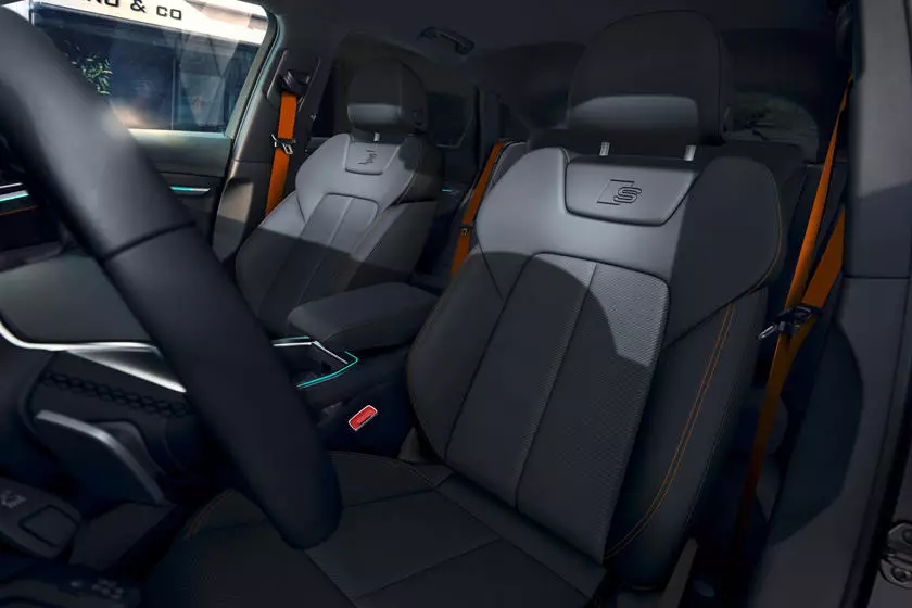 Audi tiết lộ phiên bản e-tron S Line Black mới 40111_4