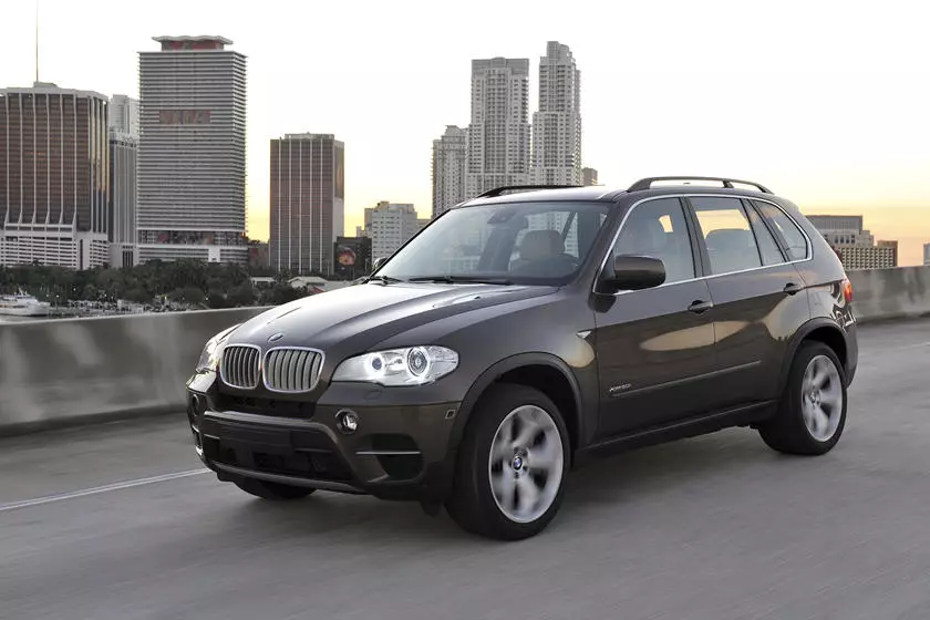 2011-2013 BMW X5 የፊት እይታ መንዳት