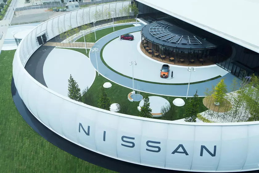 Nissan, Müşterilerinin Otopark Ücretini Elektrikle Ödemesine İzin Veriyor 40312_2