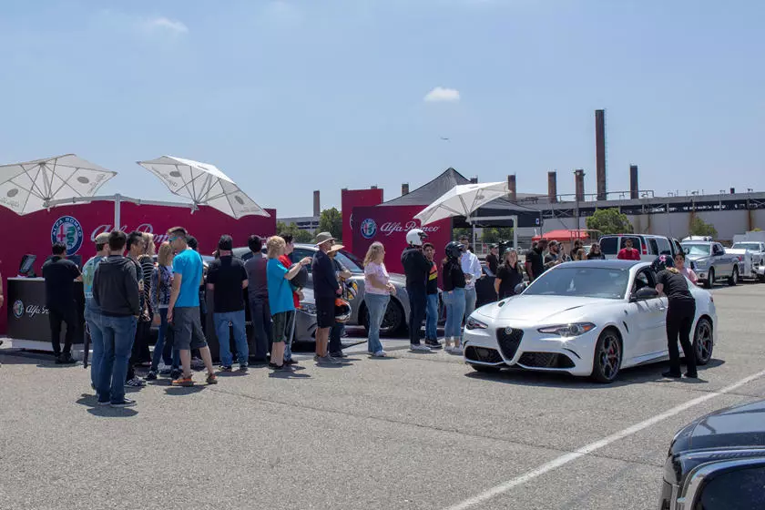 Alfa Romeo s'est rendu à un événement BMW pour débaucher des clients 40320_6